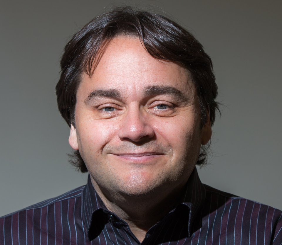 spaeker image